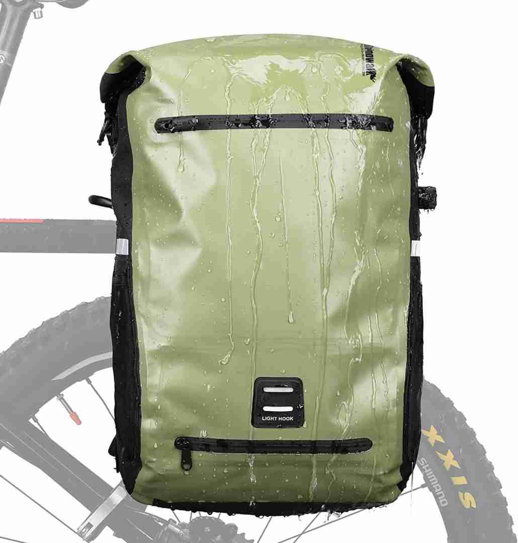 6 Best WaterProof Bike Messenger Bags - Ultimate Review