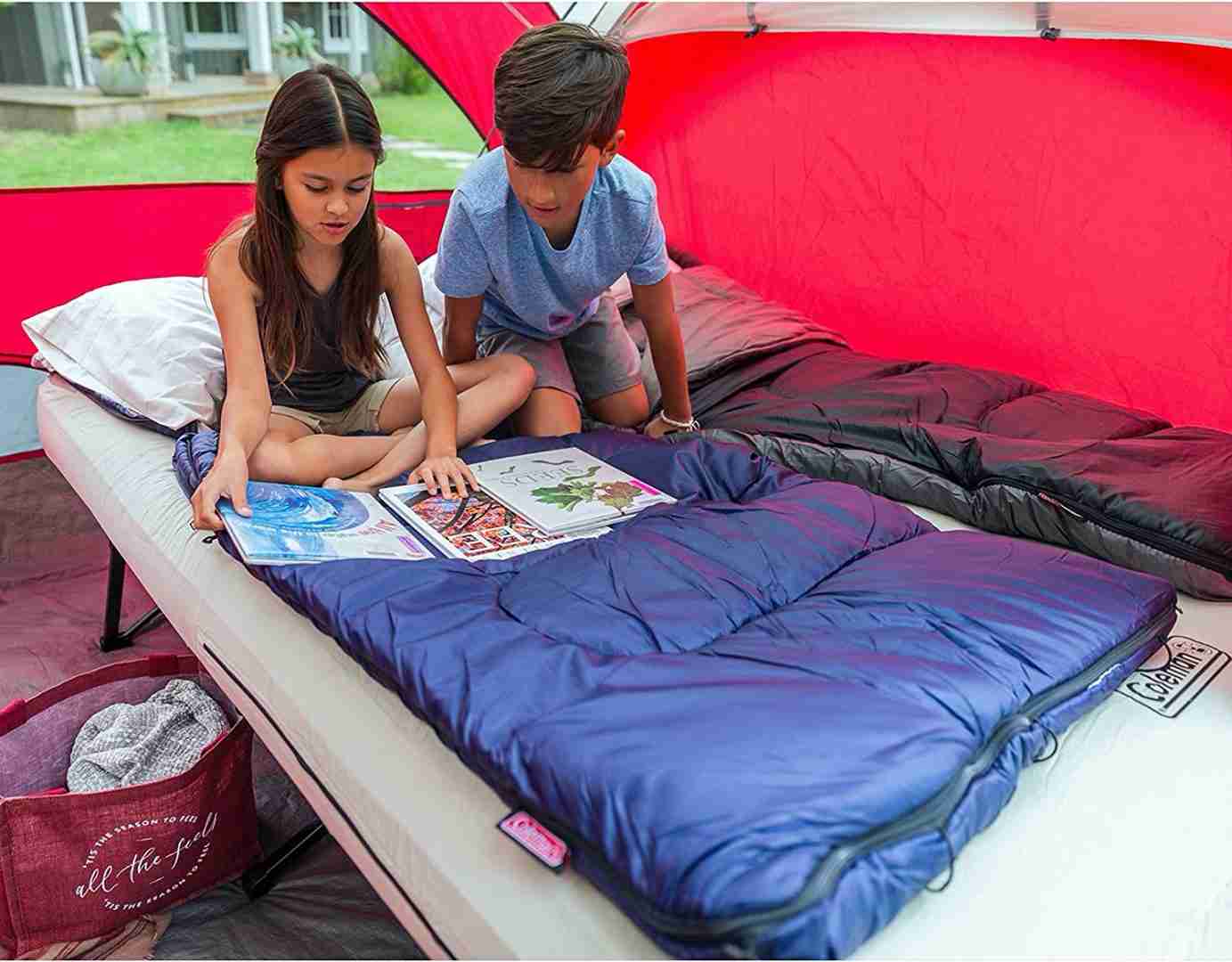 8 Easy Steps on how to make a sleeping bag out of Blankets